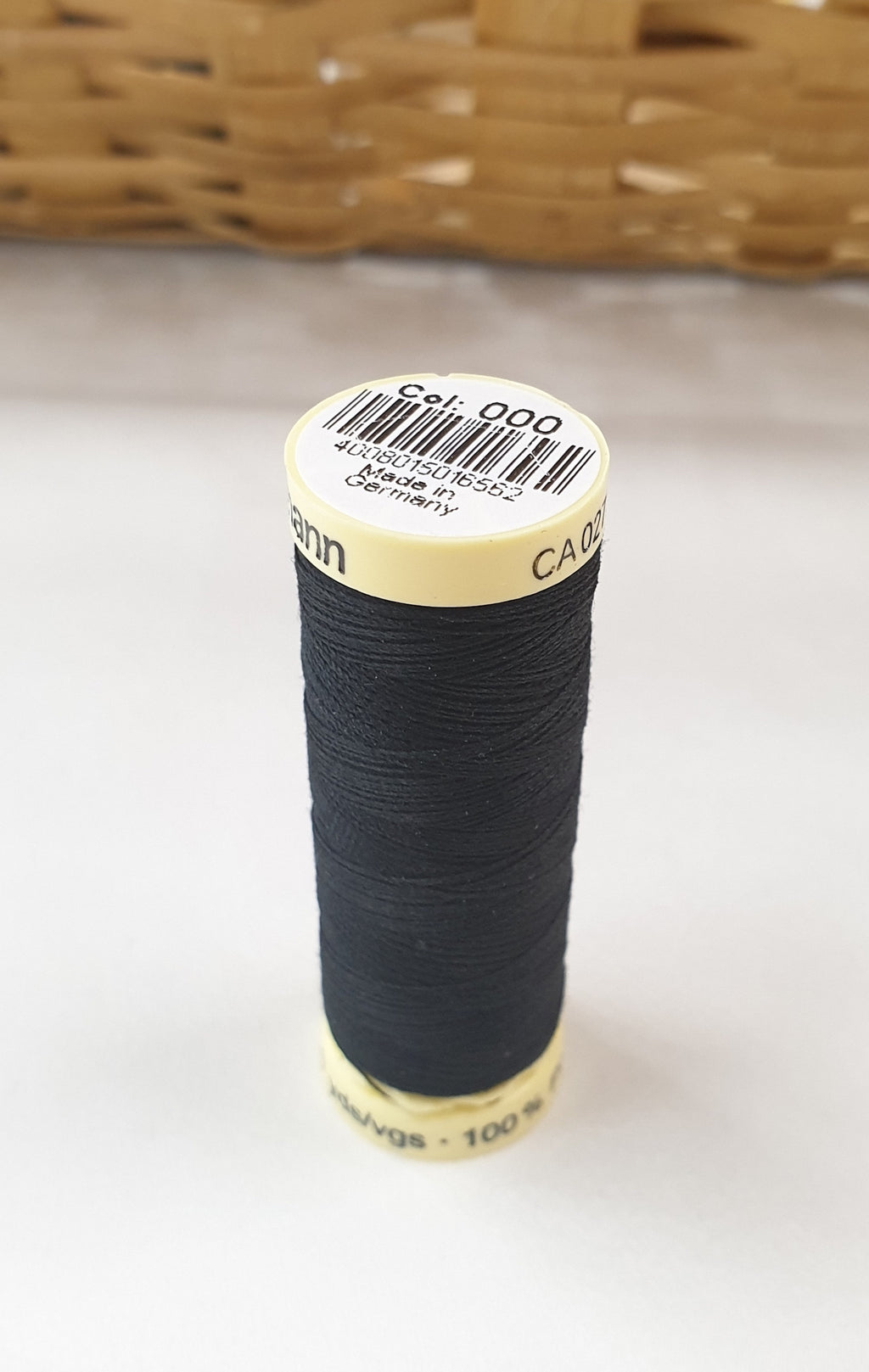 Gutermann Thread Black 100m – DK Fabrics
